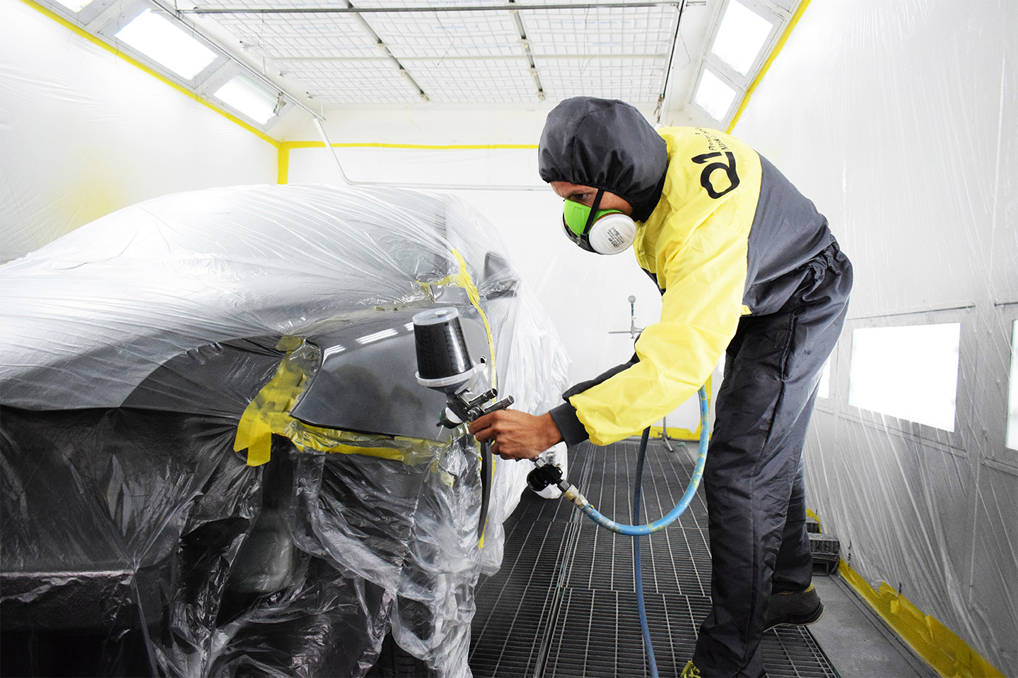 Perfecting the Art of Auto Painting: How to Sidestep Common Surface Defects